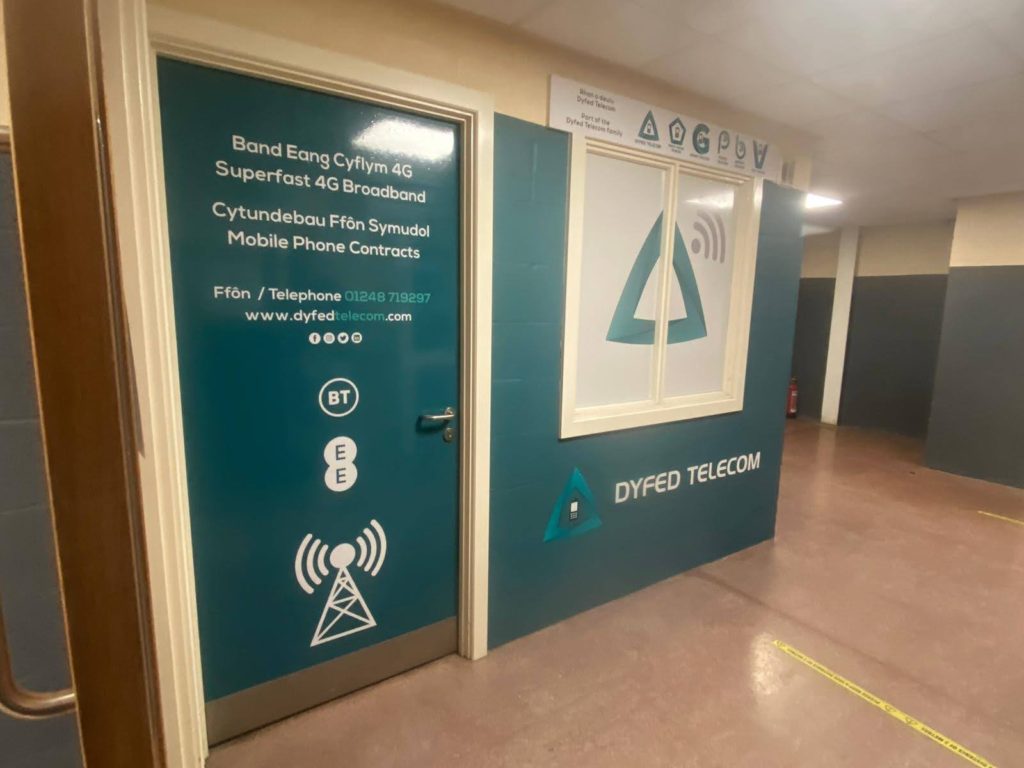Dyfed Telecom - Elite Signs & Graphics